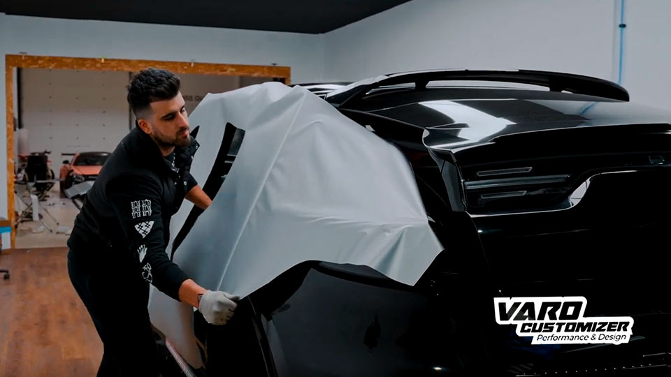 Wrapping Empresas - Varo Customizer - Taller de coches de lujo